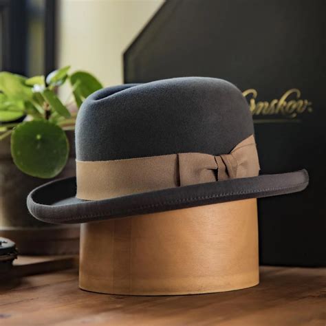 Mens Classic Wool Felt Homburg Hat Vintage Formal Fedora Style For