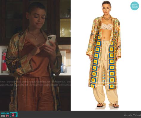 Wornontv Juliens Printed Satin Kimono On Gossip Girl Jordan