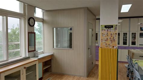 한국과학상사 ㅣ 경남 고성 과학실 안전감사 안전모델 시약장 이중시건 안전가벽 설치 시공 18 철성초등학교 Youtube