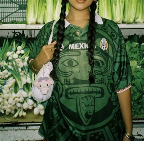 Pin By ویام On Latinos In 2024 Mexican Fashion Chicana Style Style