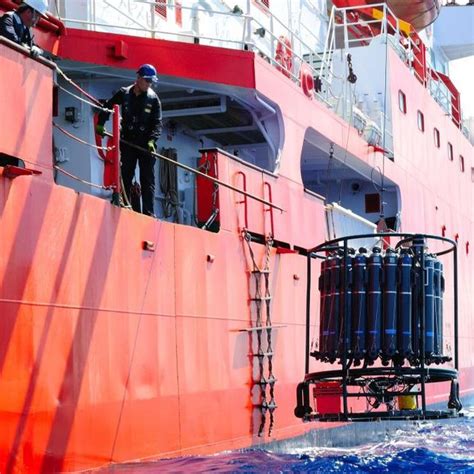 8 Mvp Cast Depicted Courtesy Of Aml Oceanographic Inc Download