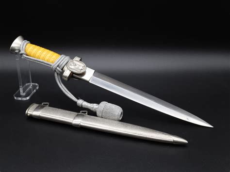 Red Cross Officers Dagger Edged Militaria