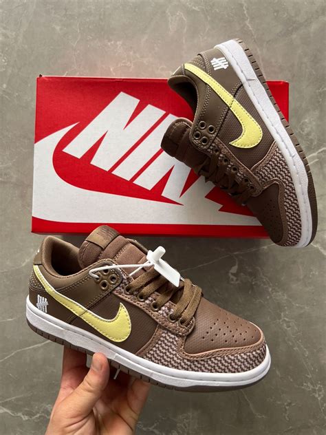 Sb Dunk Undefeated Sneakers Unisex First Copy 7ashoes