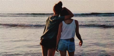 5 Ways Even The Most Extreme Introverts Can Stay Social Yourtango