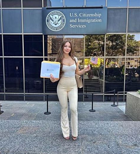 Day Fiance Fans Cheer For Anfisa Arkhipchenko