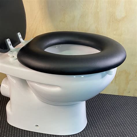 Tuki Padded Toilet Seats