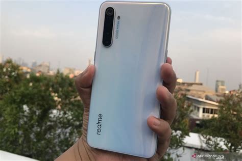 Pakai Quad Camera Mp Ini Beda Realme Xt Dan Xiaomi Redmi Note Pro Antara News