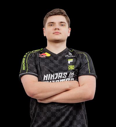 Isak CS Settings Crosshair Config Prosettings Gg