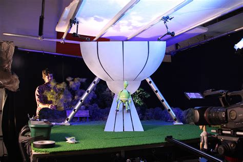 Newzoids Television Show [factory Create] 4 Images Behance