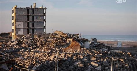 지구촌 포토 기후변화가 삼켜버린 집철거 완료