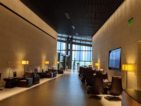Review Qatar Airways Al Safwa First Class Lounge