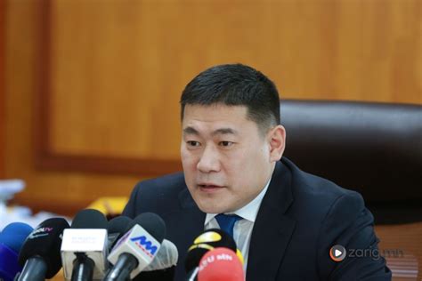 Л Оюун Эрдэнэ Өчигдөр болсон жагсаалыг “Нүүрсний хулгайчид” өөр тийш нь чиглүүлж улстөржүүлэх