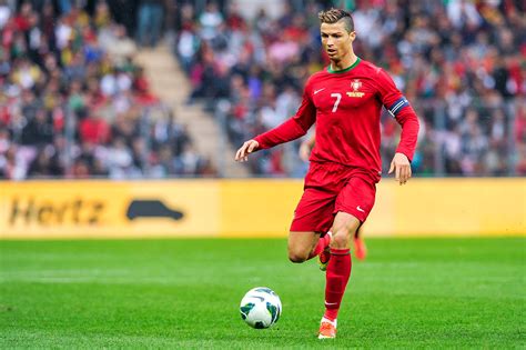 La Evolución De Cristiano Ronaldo Su Transformación Física Y Económica