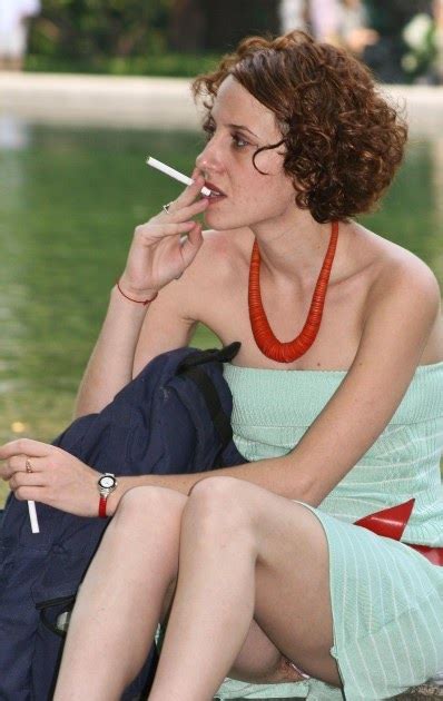 Candid Upskirt Voyeur Upskirts Voyeur Upskirts