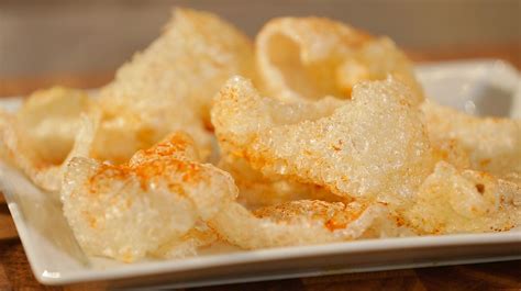 Чичаррон - чипсы из свиной кожи