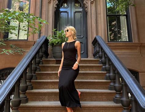 Як поєднувати сукні та кеди найкращі ідеї фото Oboz Ua