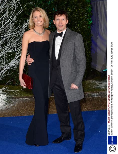 James Blunt Marries Girlfriend