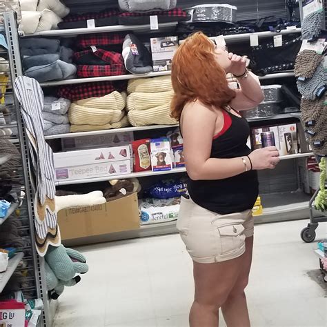 Shorty Big Ass Redhead Short Shorts And Volleyball Forum