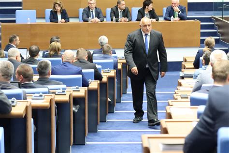 Борисов отново оглави Комисията по външна политика