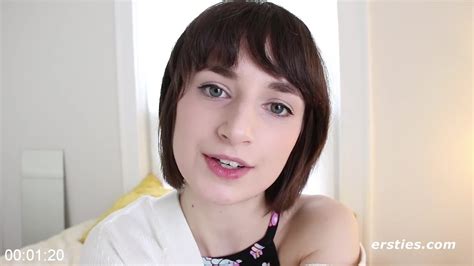 1407 Fucking Her Hairy Pussy With Big Dildo Intporn Forums