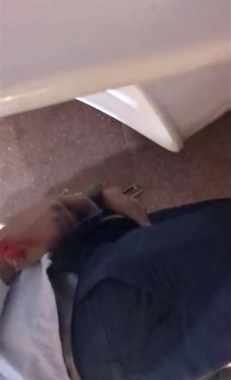 Indian Urinal Spy Video 6 中文