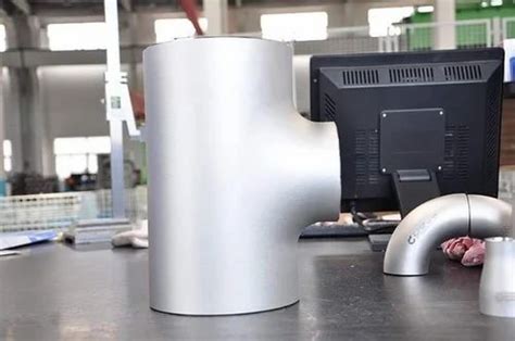 Stainless Steel Round Ss Smls Pipe Size 3 At Best Price In Mumbai Id 27375726730