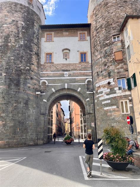Lucca Day Trip Guide Self Guided Walking Tour From Lucca Train Station