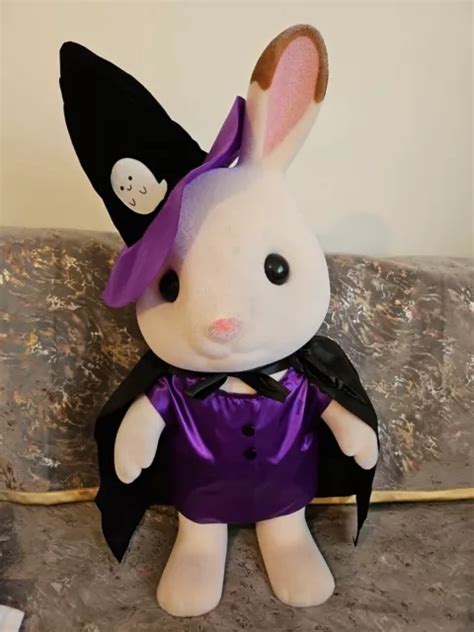 Sylvanian Families Giant Shop Display Freya Rabbit With Extra Clothes £