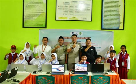 Pengenalan Coding Peningkatan Literasi Digital Bagi Siswa Sd Smp Sederajat Indeks Media Luwu Raya