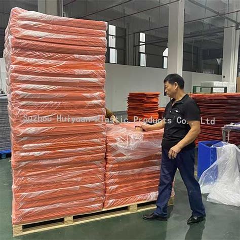 Edge Sealed Corrugated Plastic Layer Pads For Pallets Huiyuan