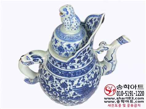 청화백자도자기 중국 도자기 주전자 해태조각 동양고전도자기 골동품 인테리어 소품 빈티지 소품 엔틱 소품 송학