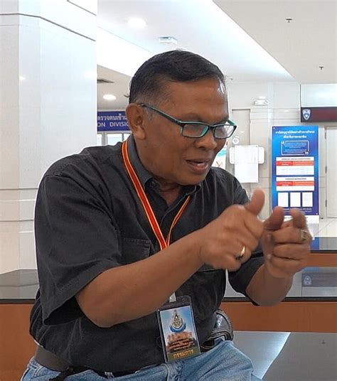 ส่องพระแบบครูสอนประวัติศาสตร์ พระองค์ครู ไตรเทพ ไกรงู