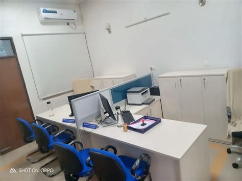 Modular Computer Table At Best Price In New Delhi By Deskco Furniture