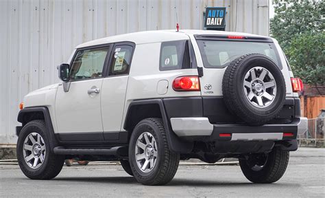 Xe Việt Dã Toyota Fj Cruiser 2020 đầu Tiên Về Việt Nam Giá Hơn 3 8 Tỷ