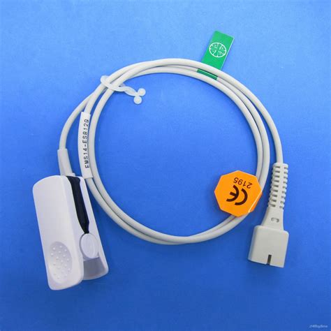 Newly Launched Popular High Quality Short Cable Reusable Oxygen Spo2