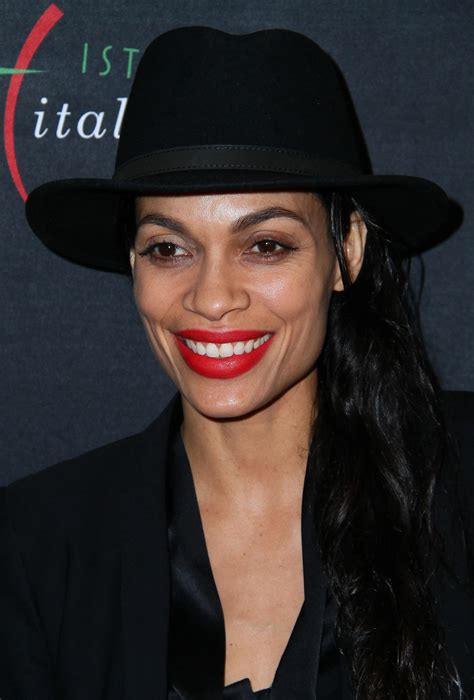Rosario Dawson Scrolller