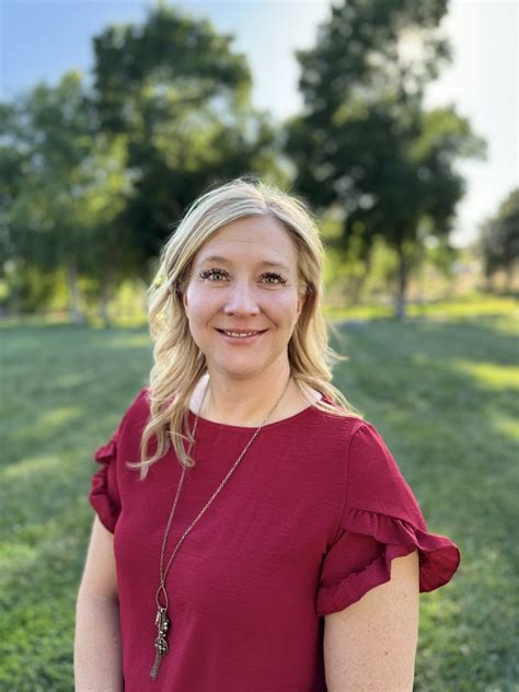 Jamie Arbizu Cmhc Msc Core Compass Counseling