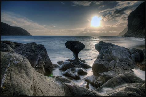Kannesteinen Rock Unusual Mushroom Shaped Formation In Opp…
