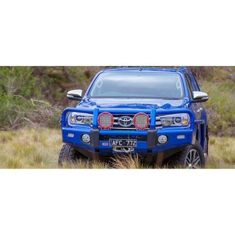 Силовой бампер Toyota Hilux 2017, купить по самой доступной цене в Киеве