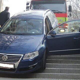 Route Displayed On A Navigation Device Download Scientific Diagram