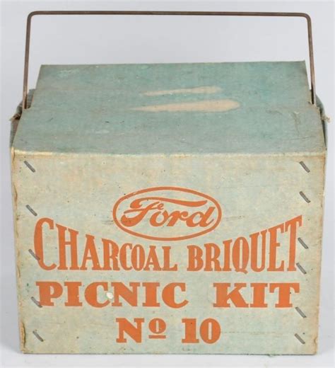 Ford Charcoal Briquet Picnic Kit 3851077653