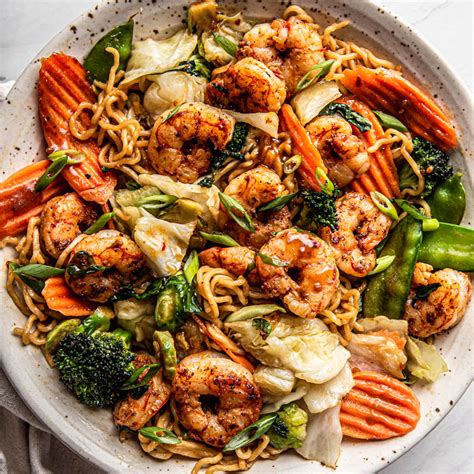 Shrimp Stir Fry With Noodles And Vegetables Taylor Farms Canada