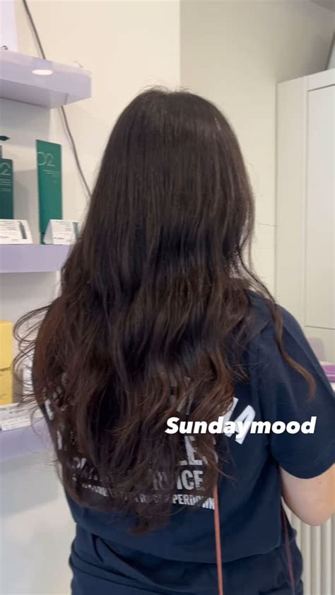 남가좌동미용실 선데이무드 길아준 볼륨방방한 단발레이어드펌 입니다💛 기본적인 간단한 드라이만 해줘도 되는 손질편한 펌 이에요😚😚 뿌리펌 같이하시는 걸 추천드려요