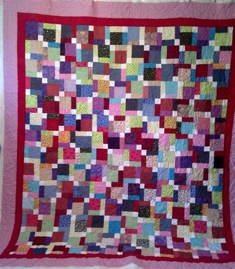 Lorenes Tossed 9 Patch Quilt