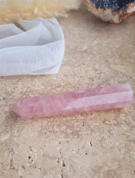 Obélisque Quartz Rose Inside Me