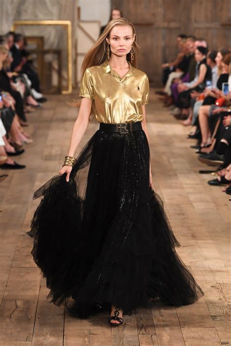 Magdalena Frackowiak Photo Gallery Page Theplace