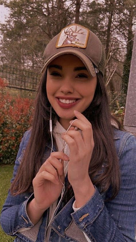 جعلني سماعات😭💖نيوو سوسي بطله مسلسل اخوتي Preferiresti