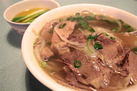 Is Brisket Or Flank Better In Pho Foodly Magazine 1 Food
