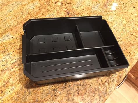 Новый лоток хранения в центральную консоль — Toyota Rav4 Iv 2 л