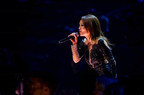 Kira Isabella Front Row Pics